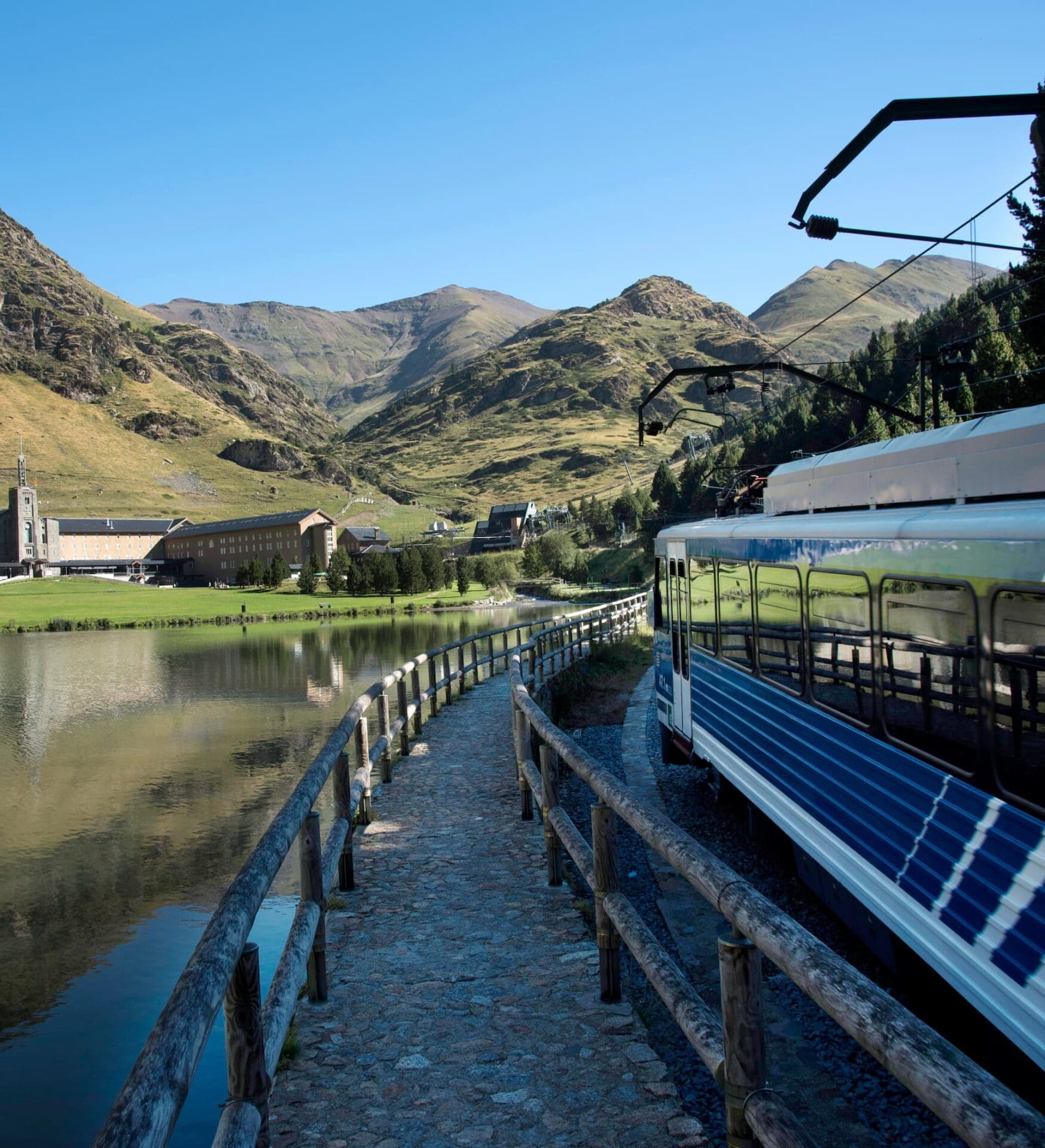 Núria Rack Railway - Turistren FGC